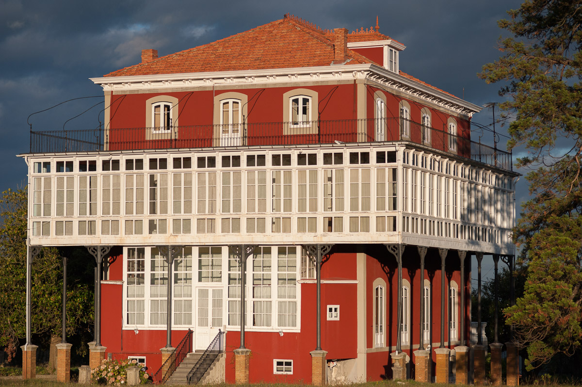 Casona de Indianos en Somao — Asturias por Descubrir